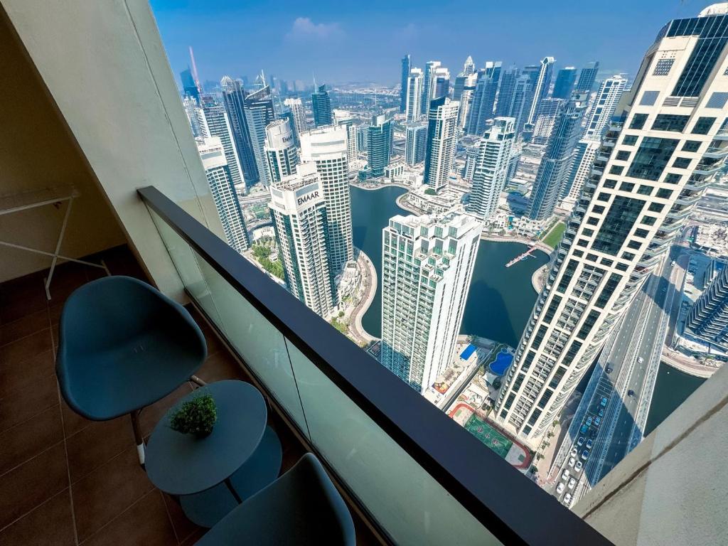 Dubai Marina View 2BR on 43rd Floor - JBR, Dubai (updated prices 2024)