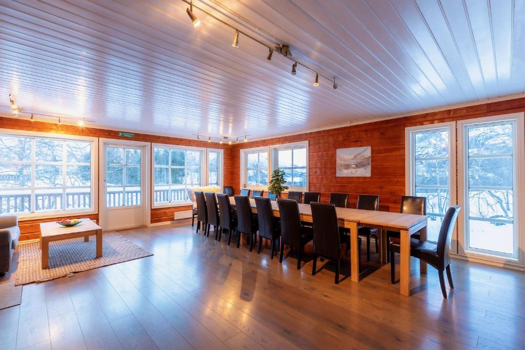 Minnehaugen I Handeland Lodge, Sauda (precios actualizados 2025)