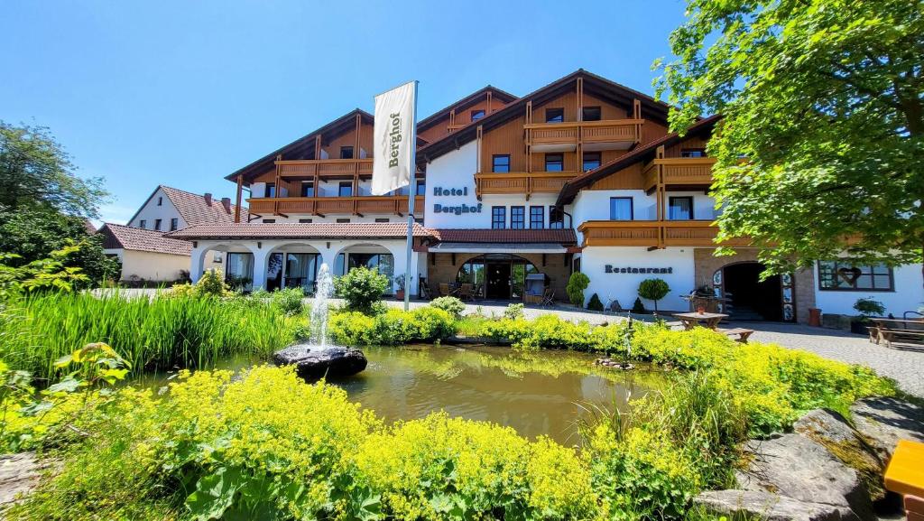 Hotel Berghof, Petersberg (updated prices 2025)