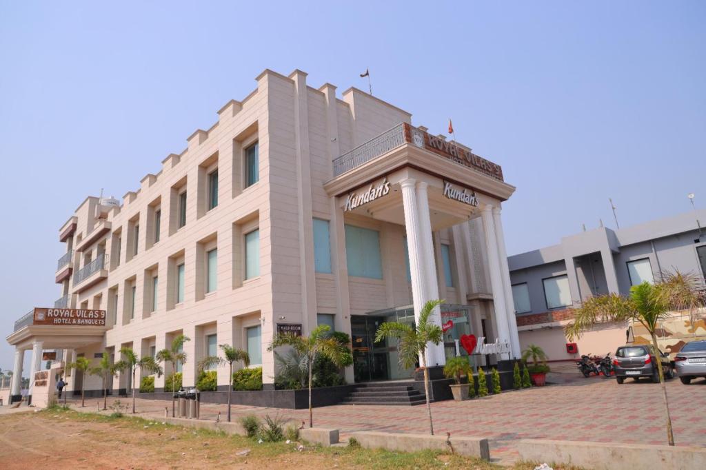 HOTEL ROYAL VILAS9, Gajraula (updated prices 2025)