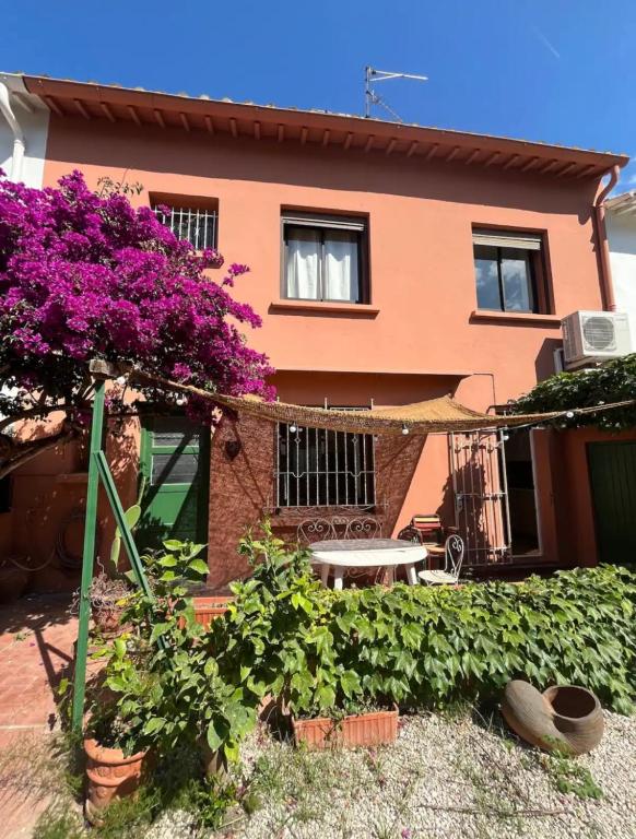 Casa Edgar, Perpignan (updated prices 2026)
