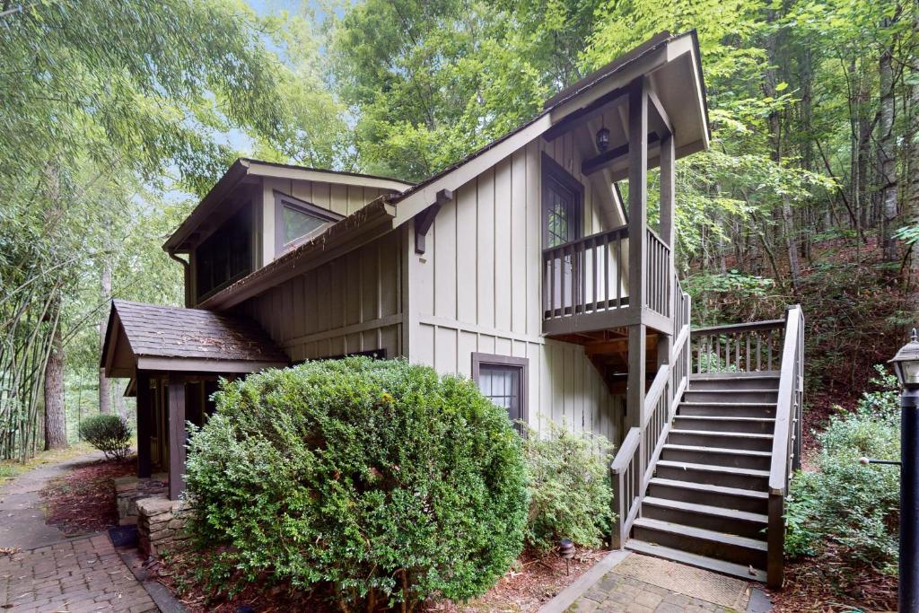 The Willows Retreat, Hendersonville (updated prices 2024)