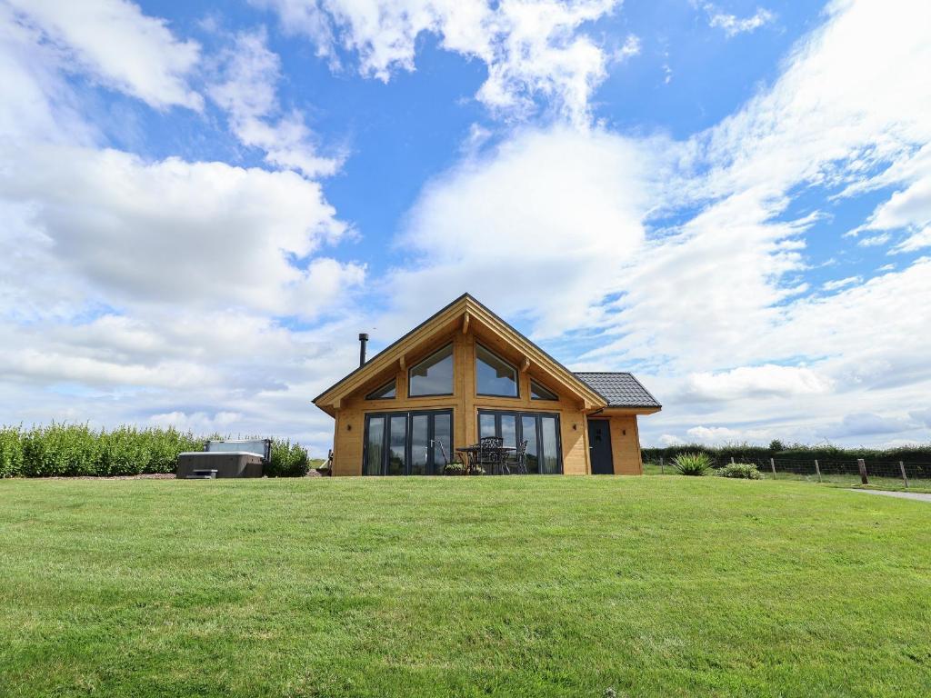 Pen Bryn, Ruthin (updated prices 2025)