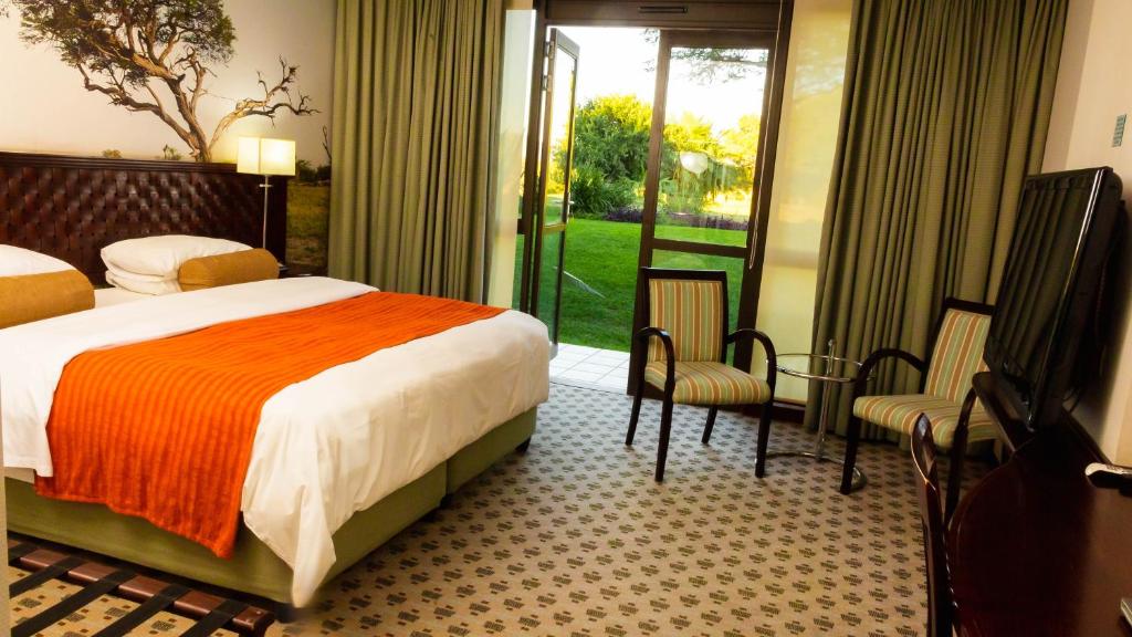 Phakalane Golf Estate Hotel & Convention Centre, Gaborone (updated ...