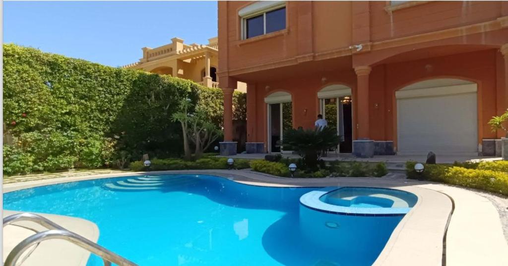 villa in shekh zaid cairo, Sheikh Zayed (updated prices 2025)