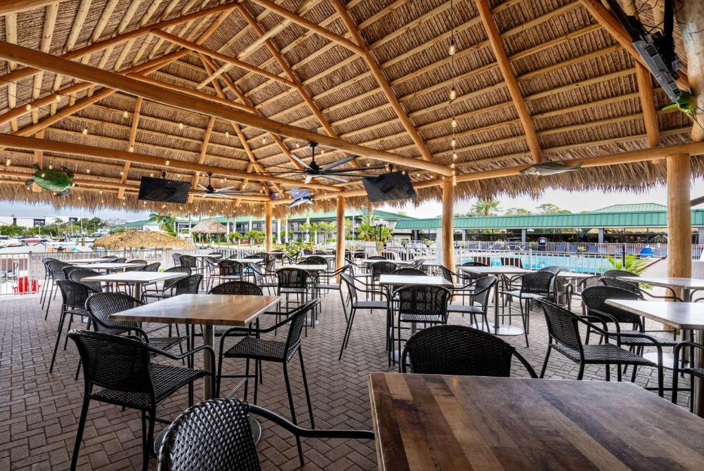 Ramada by Wyndham Sarasota Waterfront, Sarasota (updated prices 2025)