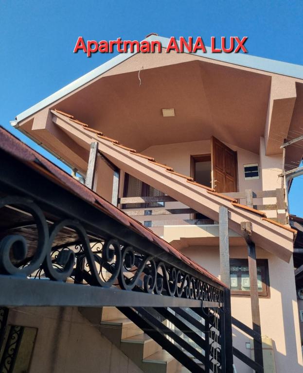 Ana LUX, Dobrosin (precios actualizados 2025)