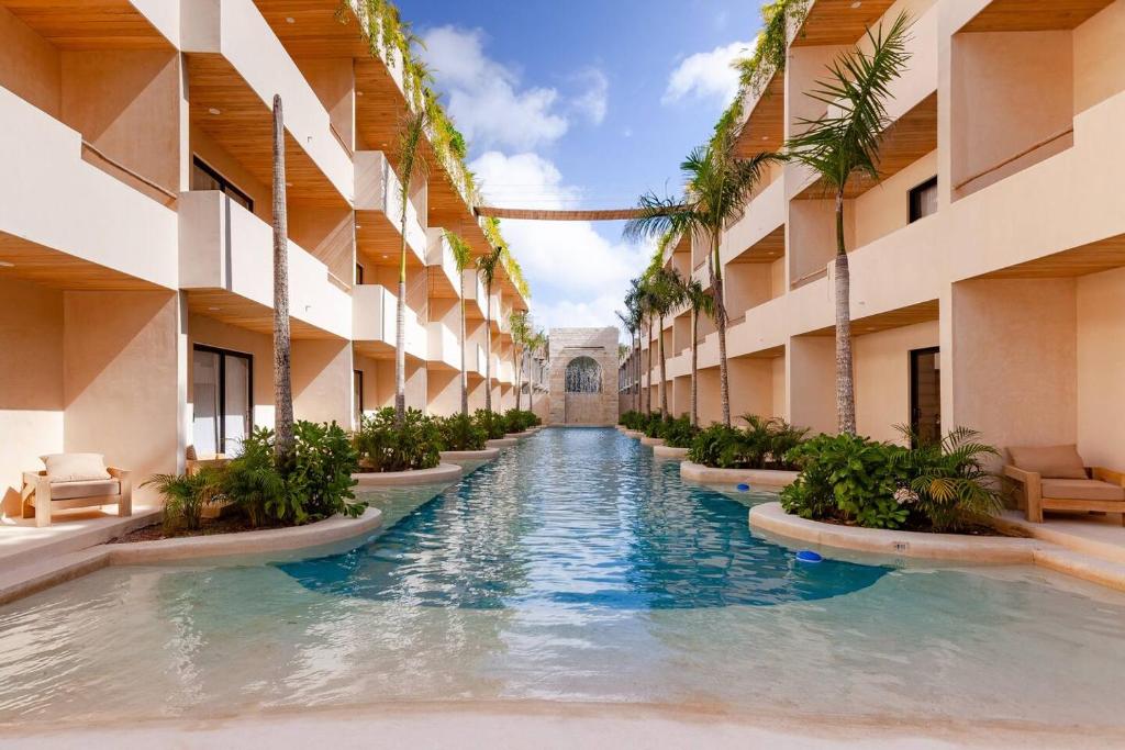 Cocay Lofts Lux SwimUp Jungle Experience #107, Tulum (updated prices 2025)