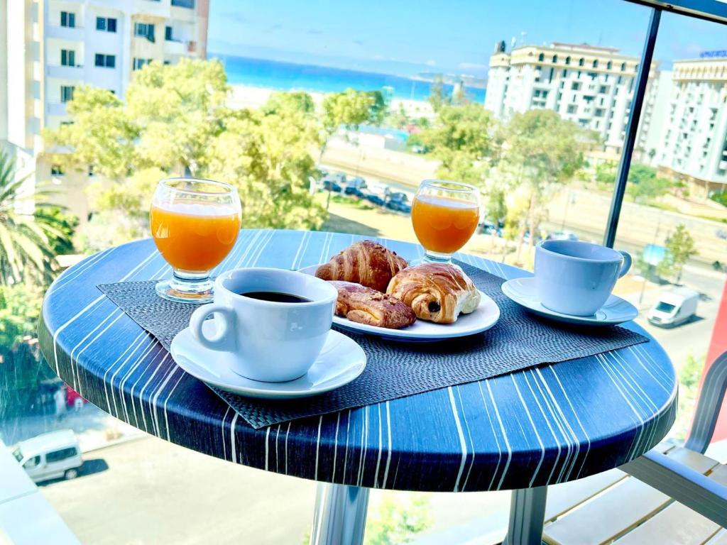 Modern elegance with Sea Views in Central Tangier - Steps to Beach ...