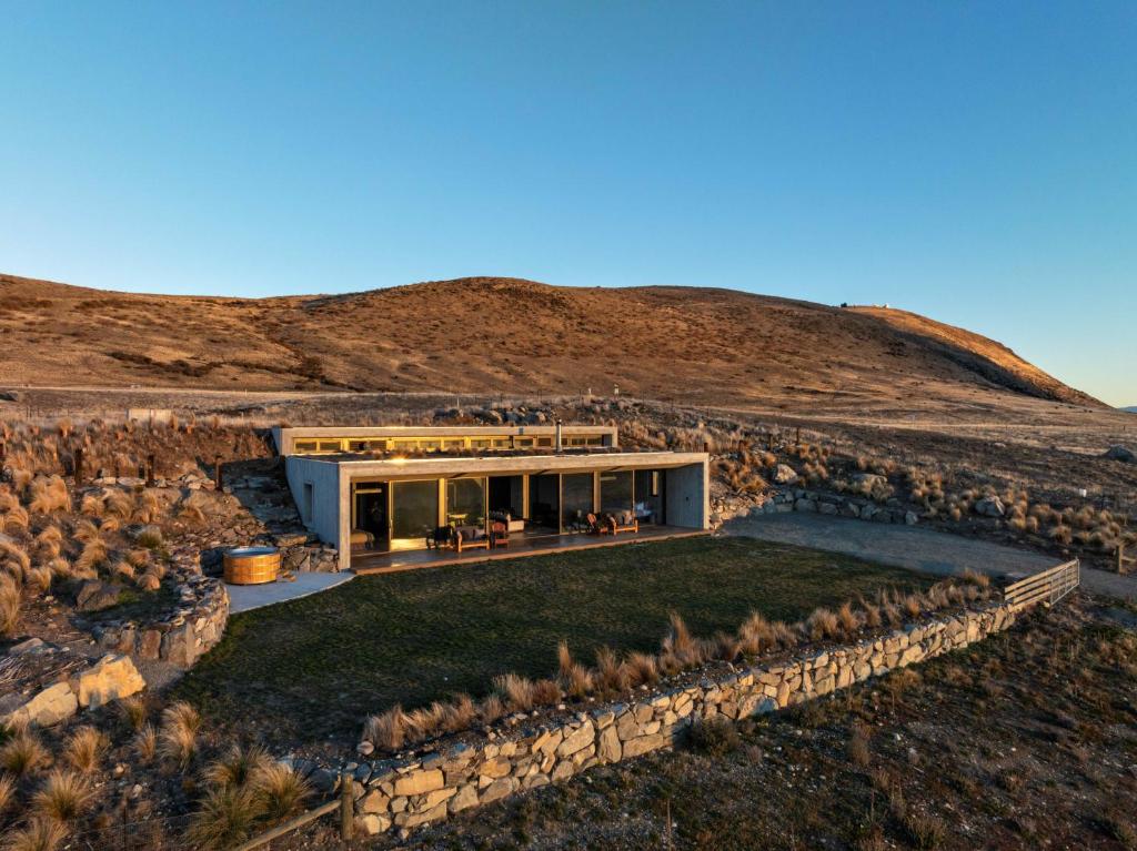 Bunker House, Lake Tekapo (updated prices 2026)