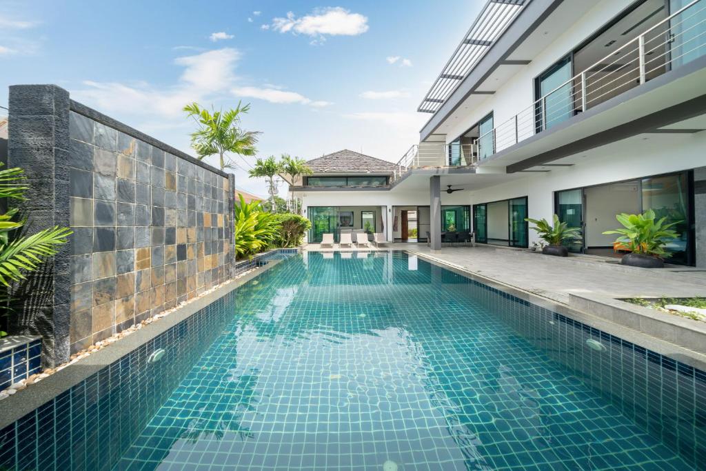Diamond Villa by Ryan, Boat Avenue Phuket, Phuket (updated prices 2026)