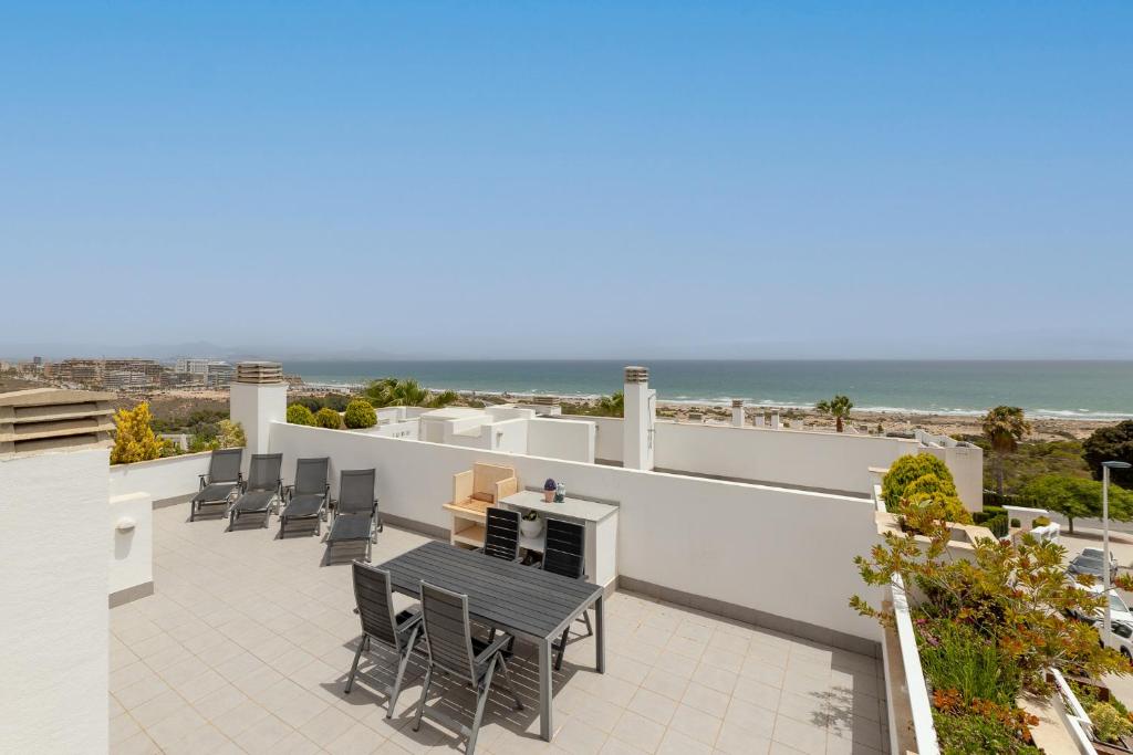 Nova Beach Eleni, Gran Alacant (updated prices 2025)