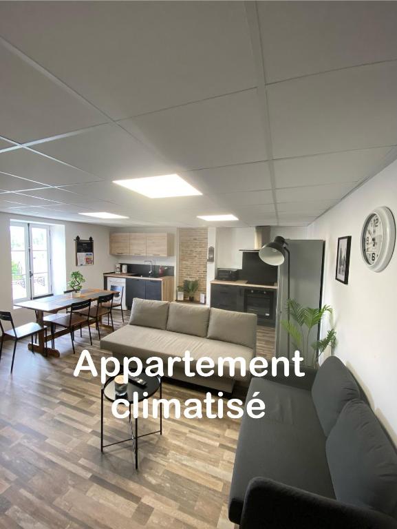 Les Pichies, T2 Maxou, centre ville., Digoin (updated prices 2025)