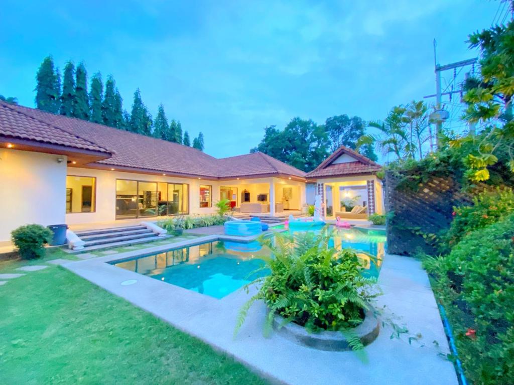 Away Pool Villa, Ban Huai Yai (updated prices 2026)