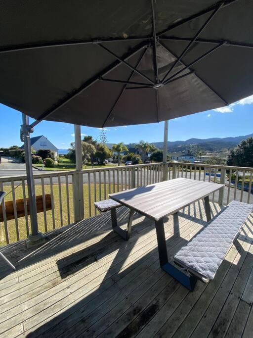 The Beach Hut, Mangonui (updated prices 2026)