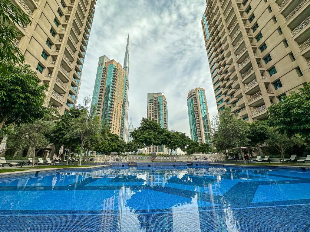 HiGuests - Exclusive Downtown Dubai 1BR Apt at 29 Boulevard, Dubai ...