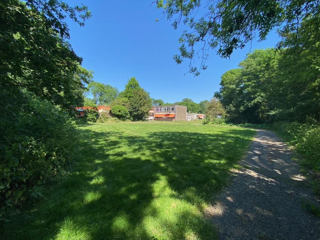 Het Huis van Bewustzijn, Limmen (updated prices 2024)