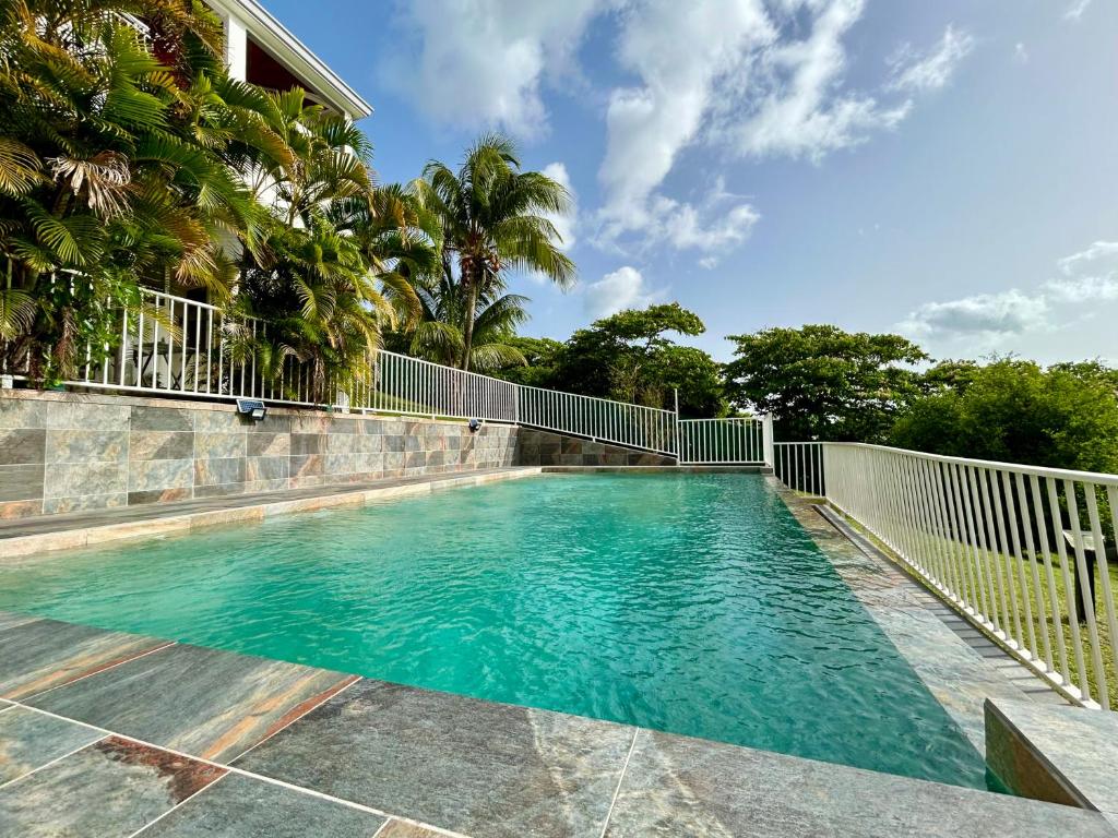 Bleu Soleil, Le Morne-Vert (updated prices 2025)