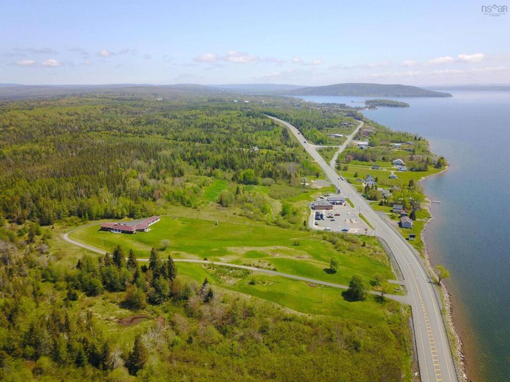 Baddeck Inn, Baddeck (updated prices 2026)