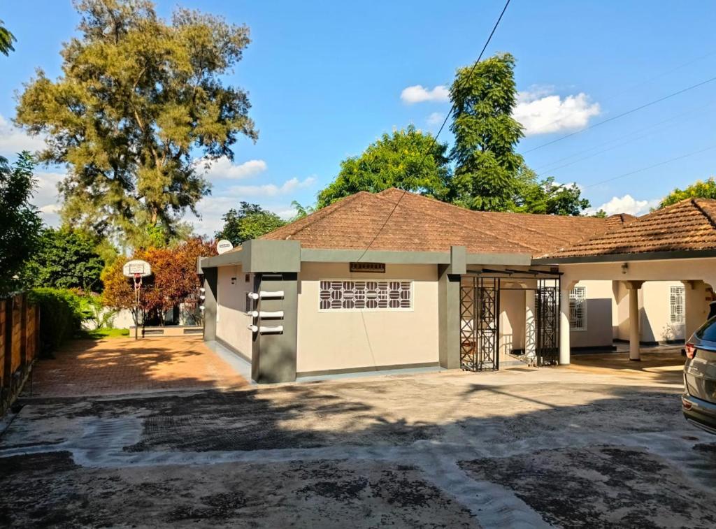 Kiyovu home, Kigali (updated prices 2025)