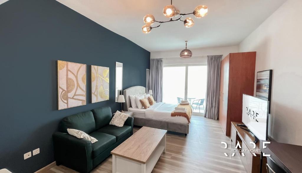 Rare Holiday Homes - Crescent Tower - IMPZ - Dubai Production City - R714, Dubai (aktualisierte ...