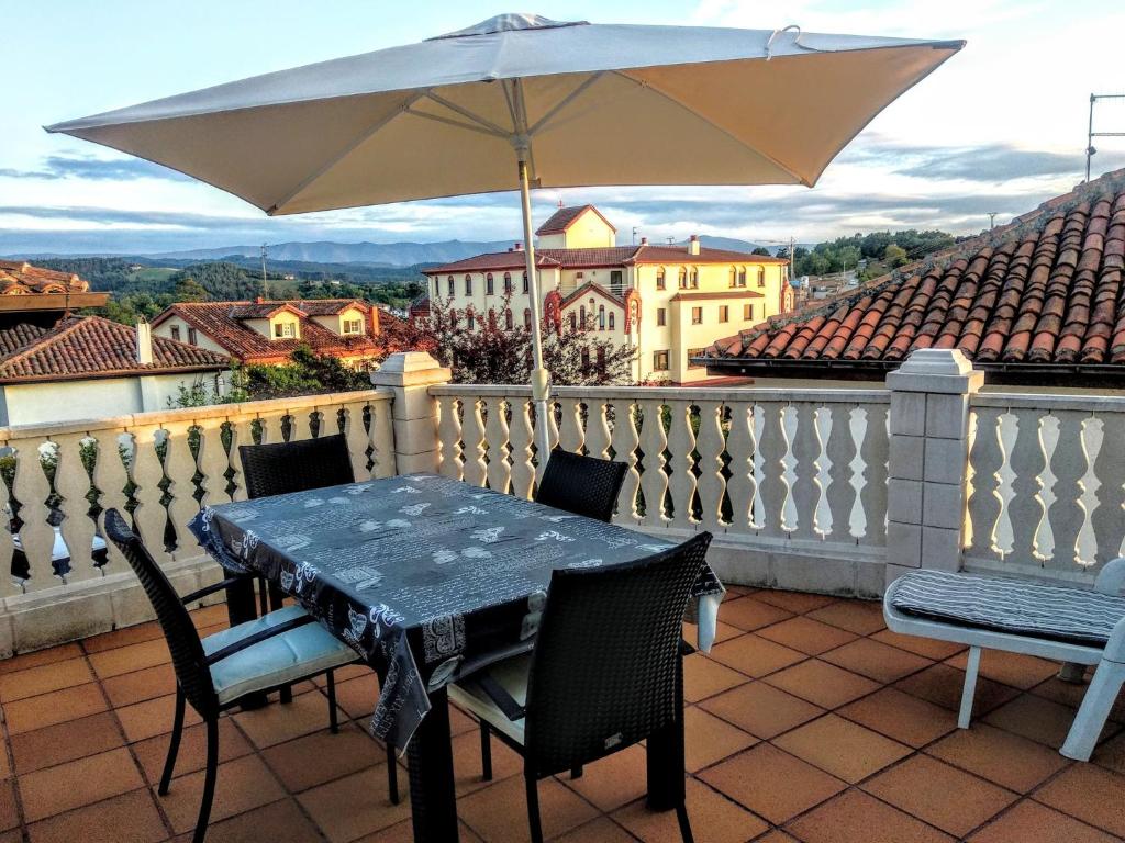Casa Mari, Comillas (updated prices 2026)
