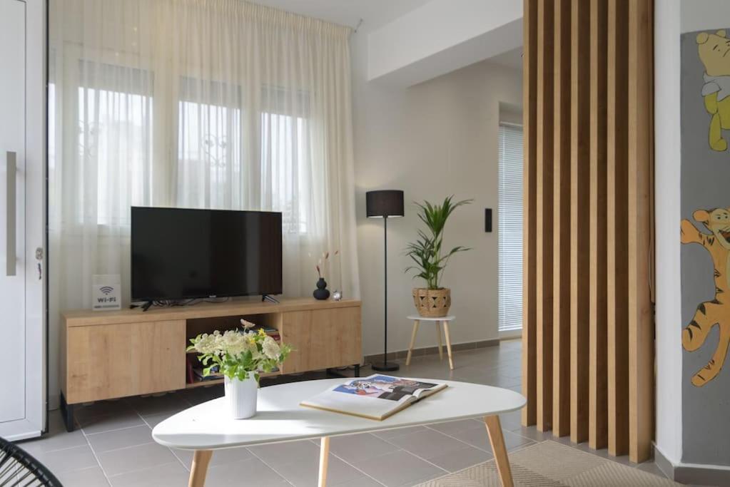 Onar Elegant Beachside Home, Heraklion (updated prices 2025)