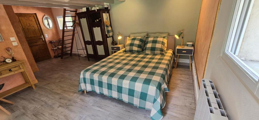 Bienvenue Chez Vous, Émancé (aktualisierte Preise für 2025)