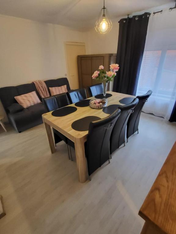 Cristina Residence - App 1, Staden (updated prices 2025)