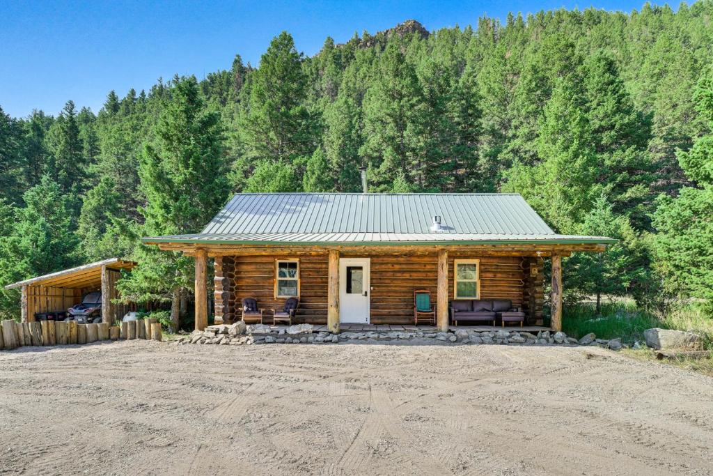 Cozy Melrose Cabin with Fire Pit Walk to River!, Melrose (aktualisierte ...