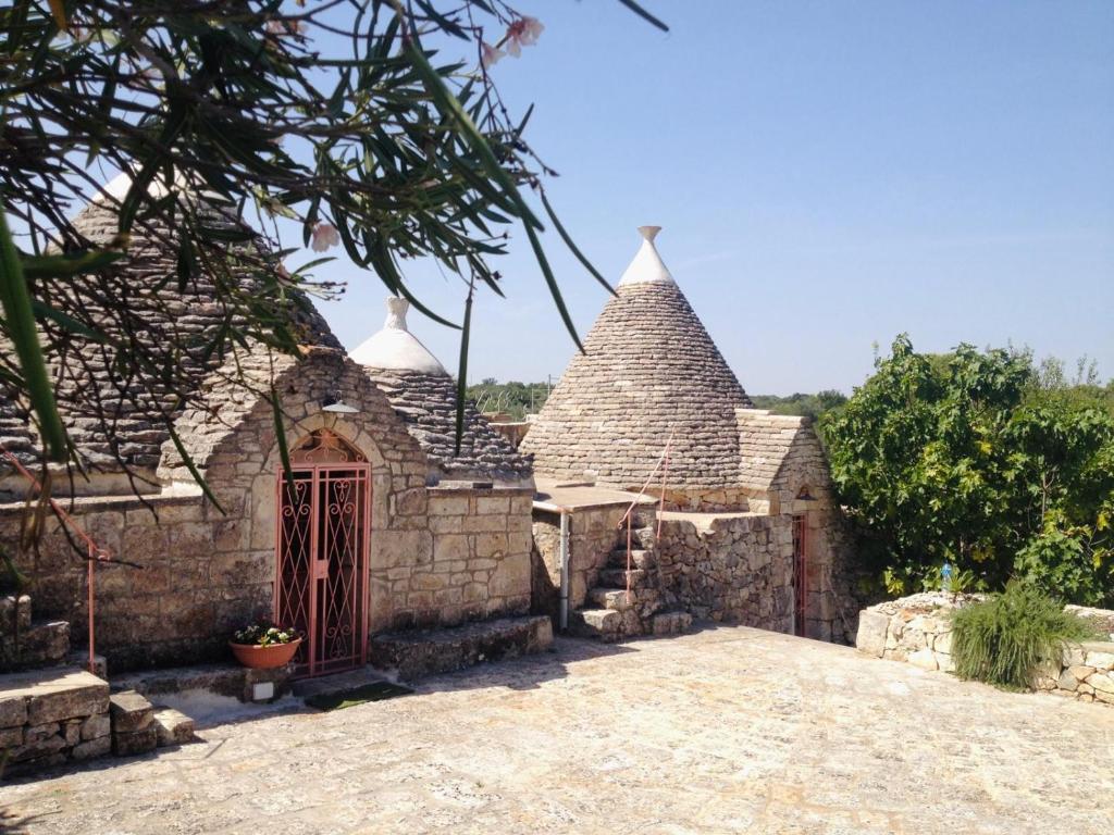 Trulli Camaris, Ceglie Messapica (updated prices 2026)