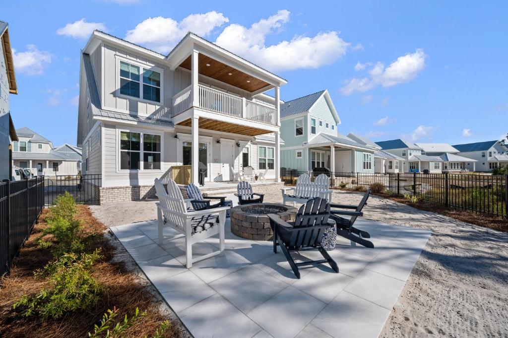 Whiskey Sands - Luxury by Gulf State Park, Great Views, Walk to Beach ...