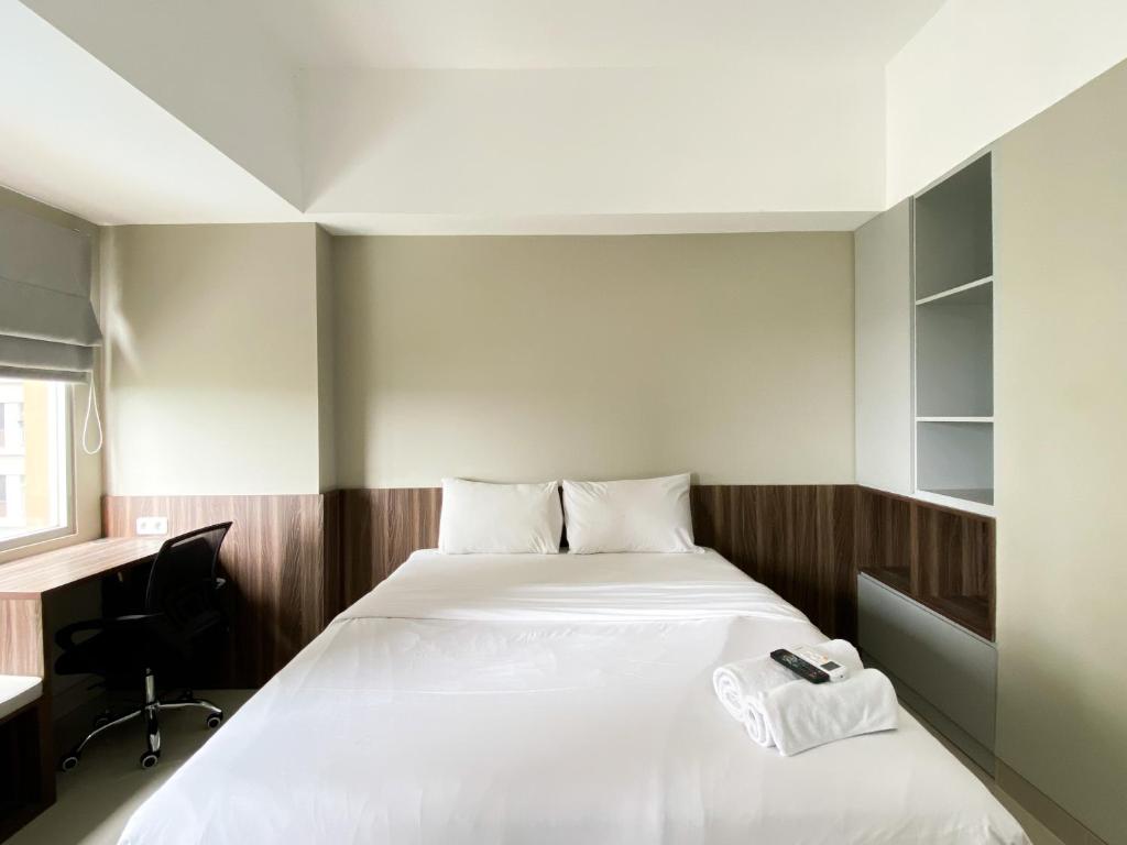 Modern Look and Tidy Studio Gateway Park LRT City Jatibening Apartment ...
