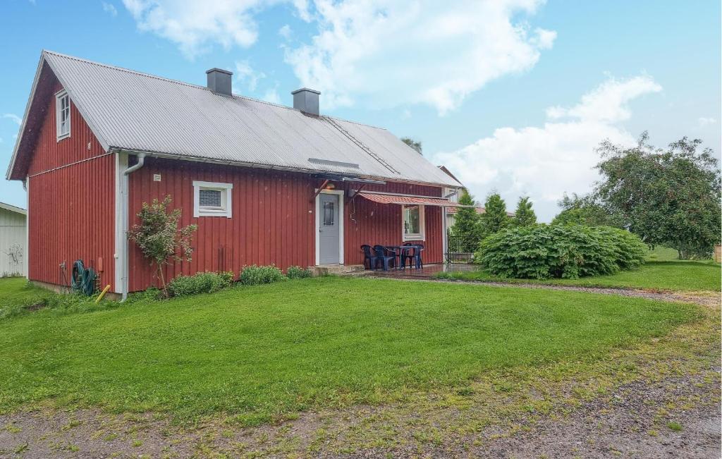 2 Bedroom Cozy Home In Falköping, Falköping (updated prices 2025)