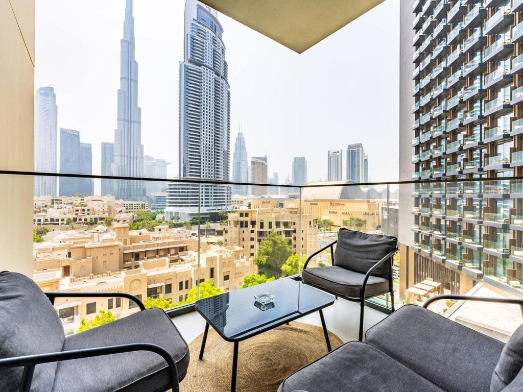 Captivating 2BR Burj Royale Burj Khalifa Views, Dubai (updated prices 2025)