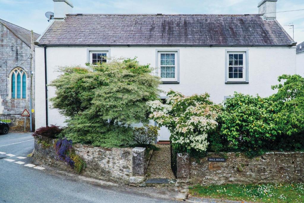 Hall House - 3 Bedroom Cottage - Saint Florence, Saint Florence ...