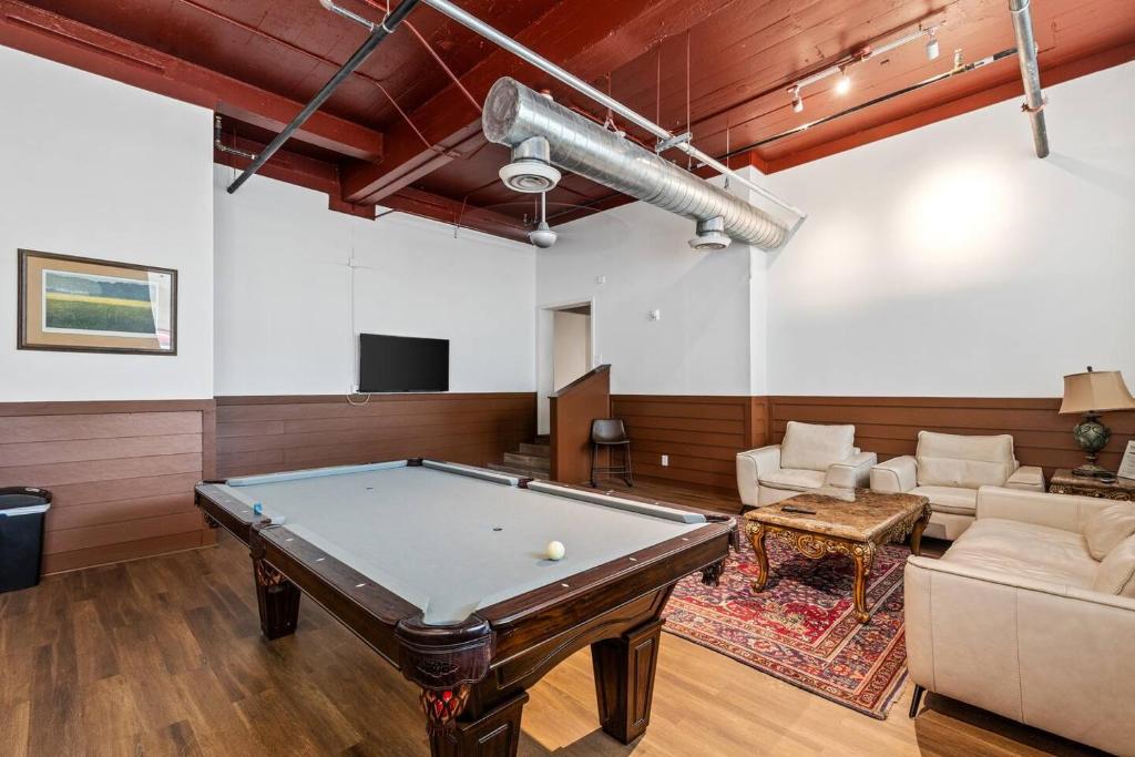 Lamar Lofts 204, Dallas (updated prices 2025)