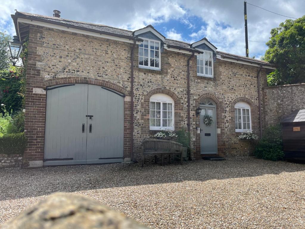 The Coach House at Lackington Farm, Dorchester (updated prices 2025)