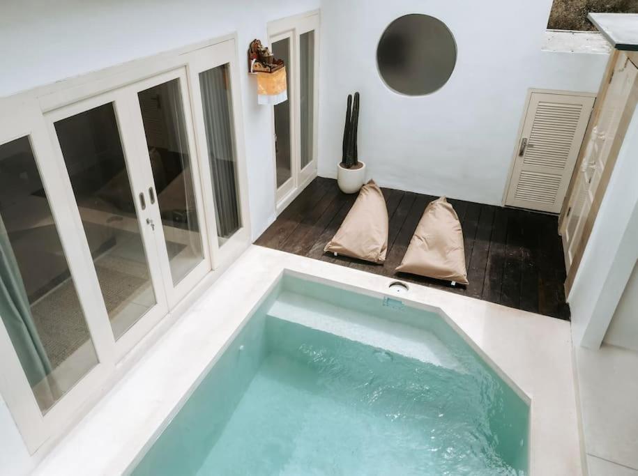 2 Bedroom Private Pool Villa - Casa Dessy, Uluwatu (precios ...