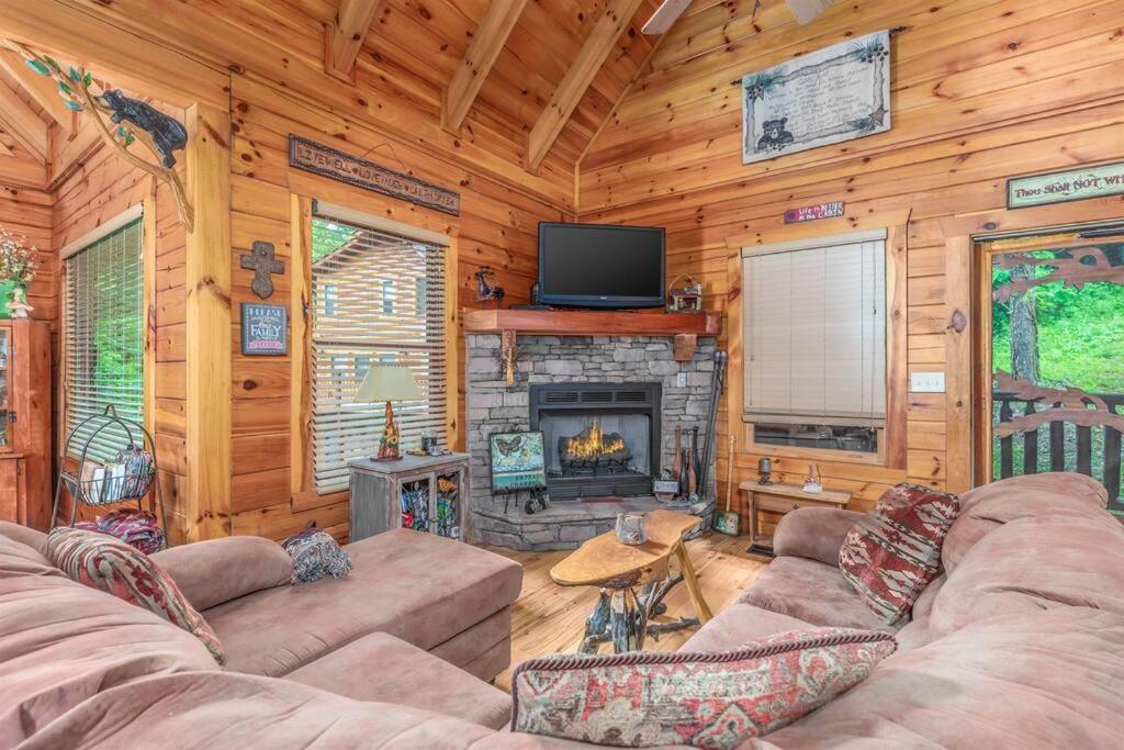 Campfire, Pigeon Forge (updated prices 2026)
