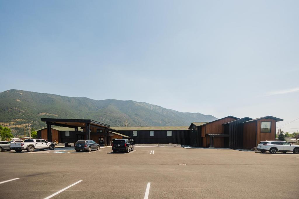 Wonderstone at Glacier, Columbia Falls (updated prices 2025)