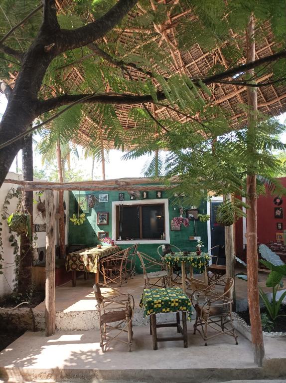 Mamarasta, Bwejuu (updated prices 2025)