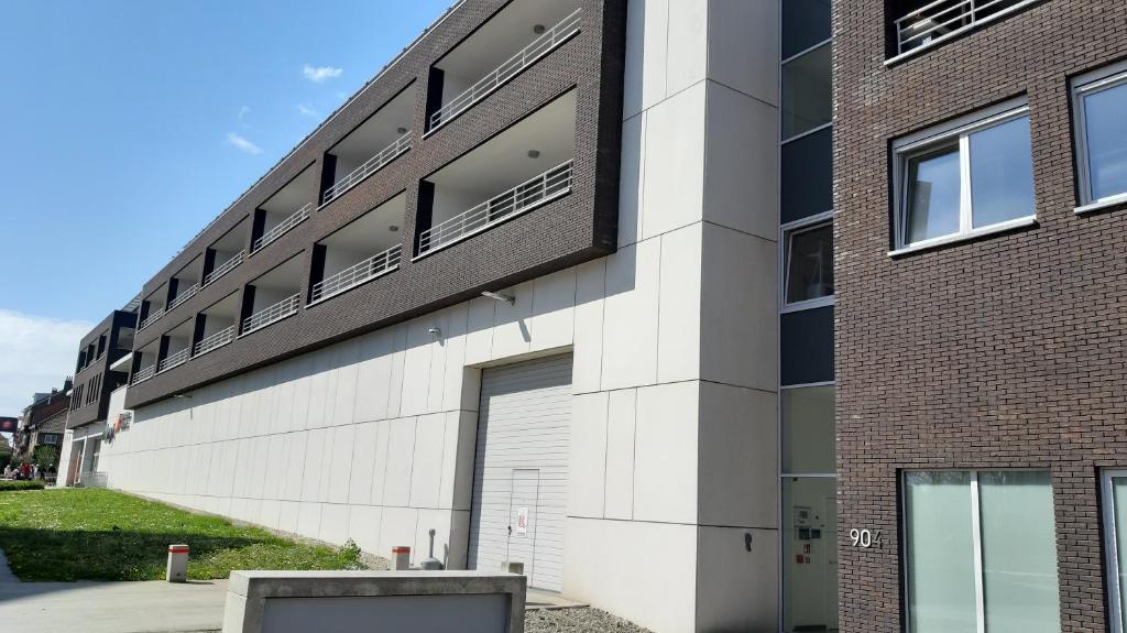 Brussels Base Camp, Brussels (updated prices 2026)