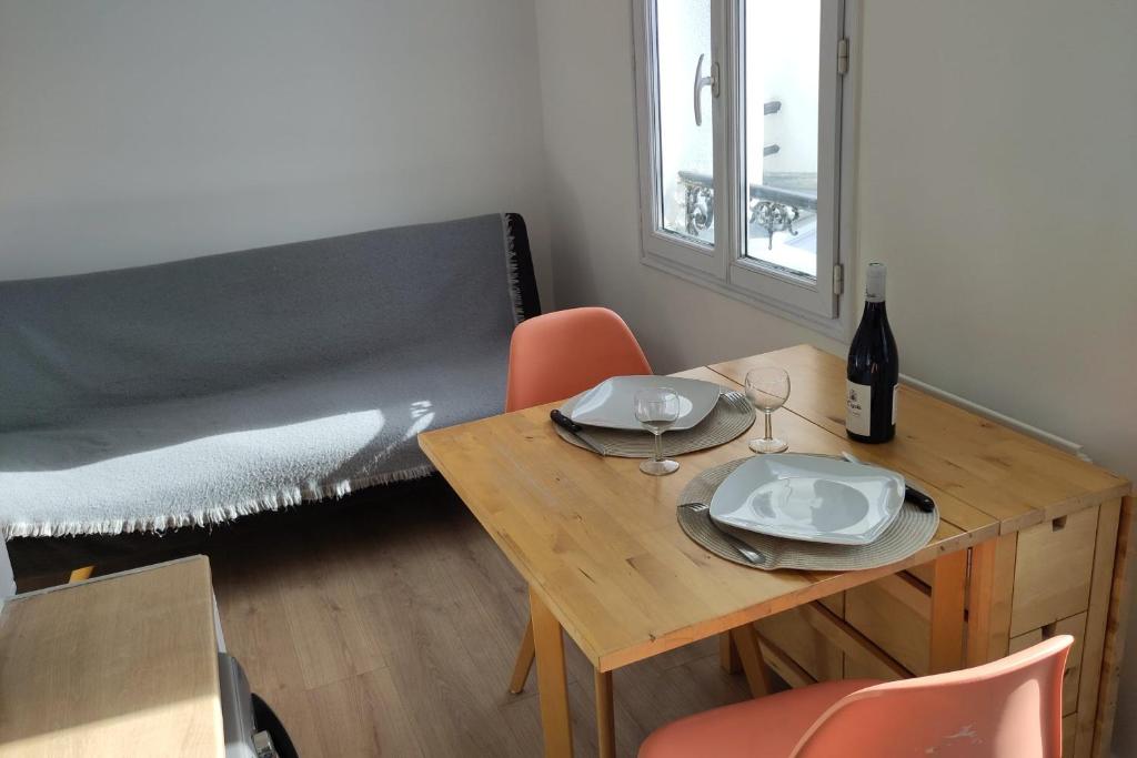 Renovated T2 - view of Sacred Heart, Paris (updated prices 2024)