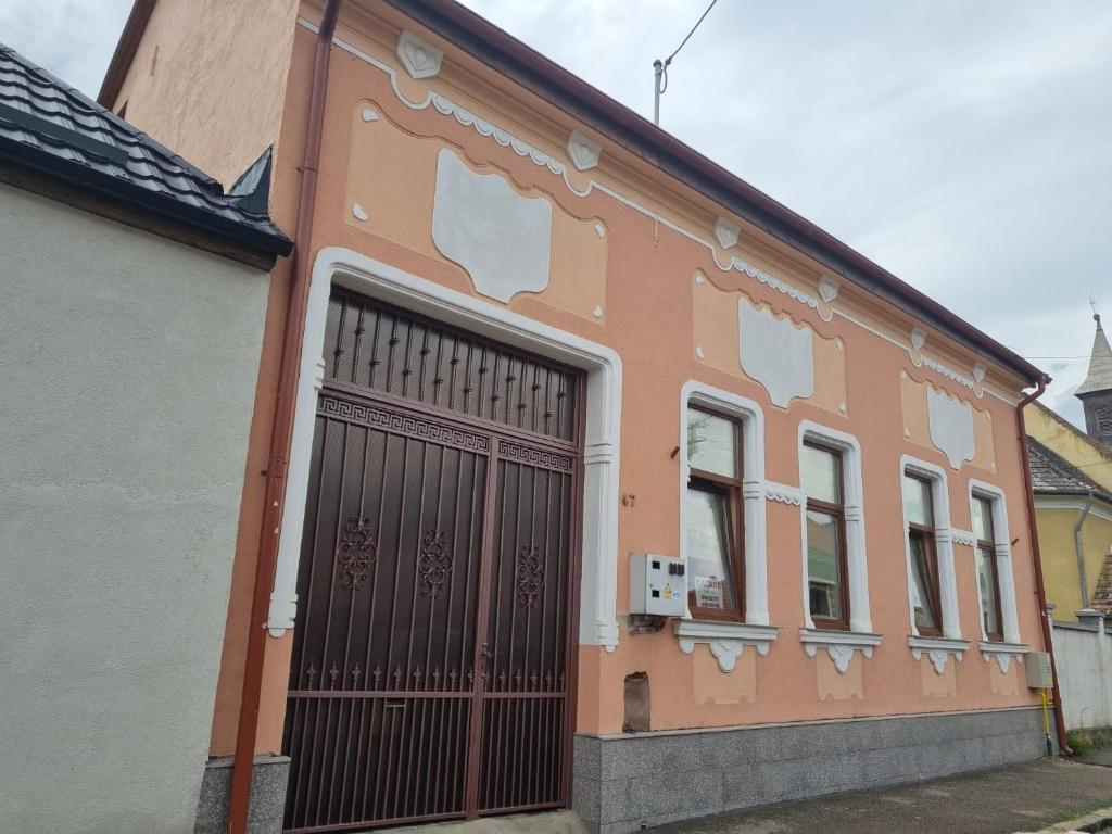 Casa Sali, Turda (updated prices 2026)