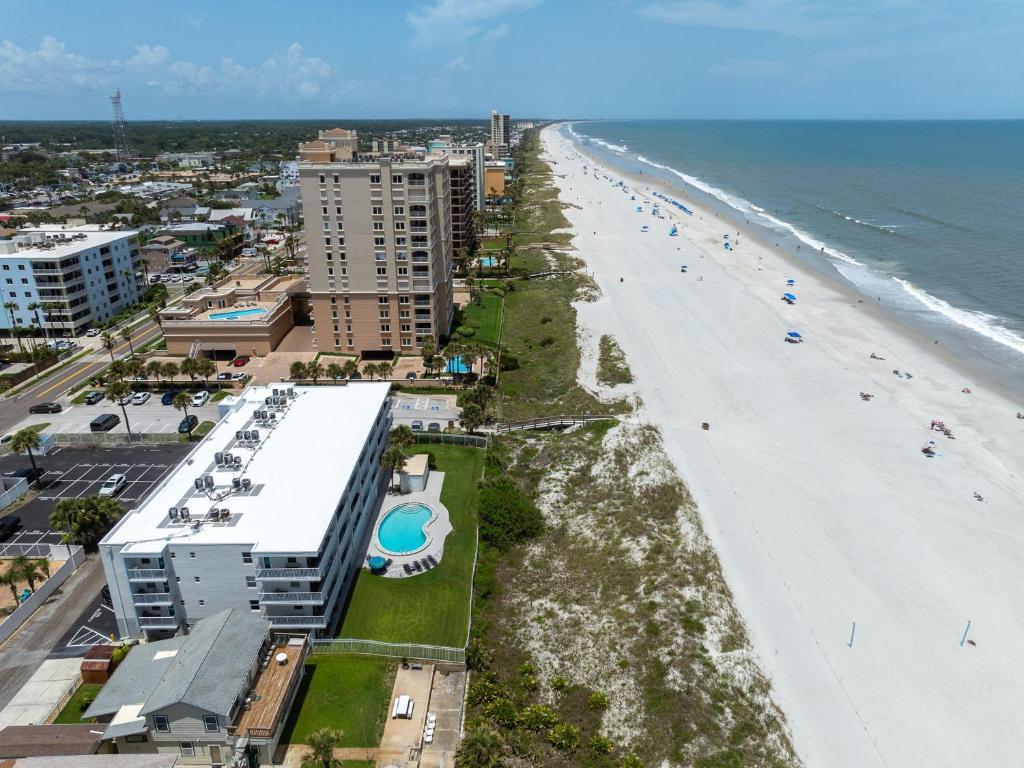 Jacksonville Beachdrifter 406, Jacksonville Beach (updated prices 2025)