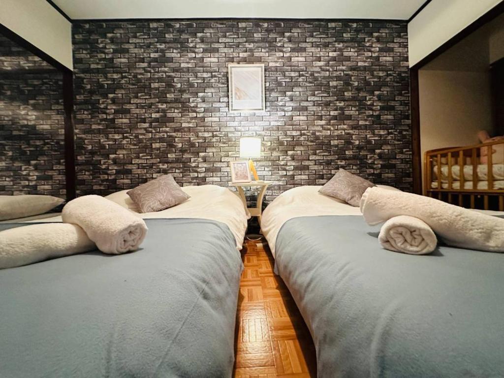 大阪中心地にステイ！無料駐車場付き物件！最大7名宿泊可能、1DK戸建を一棟貸切！無料WIFI付き！（大阪市）：（最新料金：2025年）