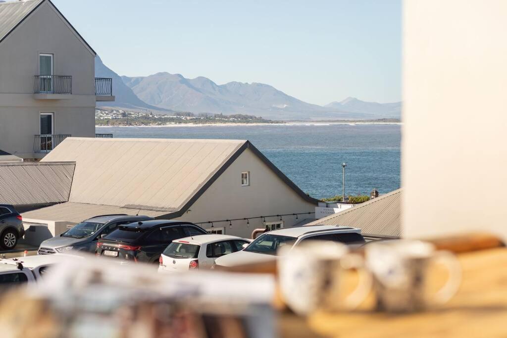 Hermanus Waterfront, Sea View Apartment with Balcony, Hermanus (updated ...