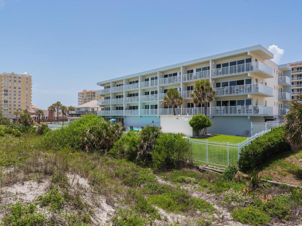 Jacksonville Beachdrifter 406, Jacksonville Beach (updated prices 2025)