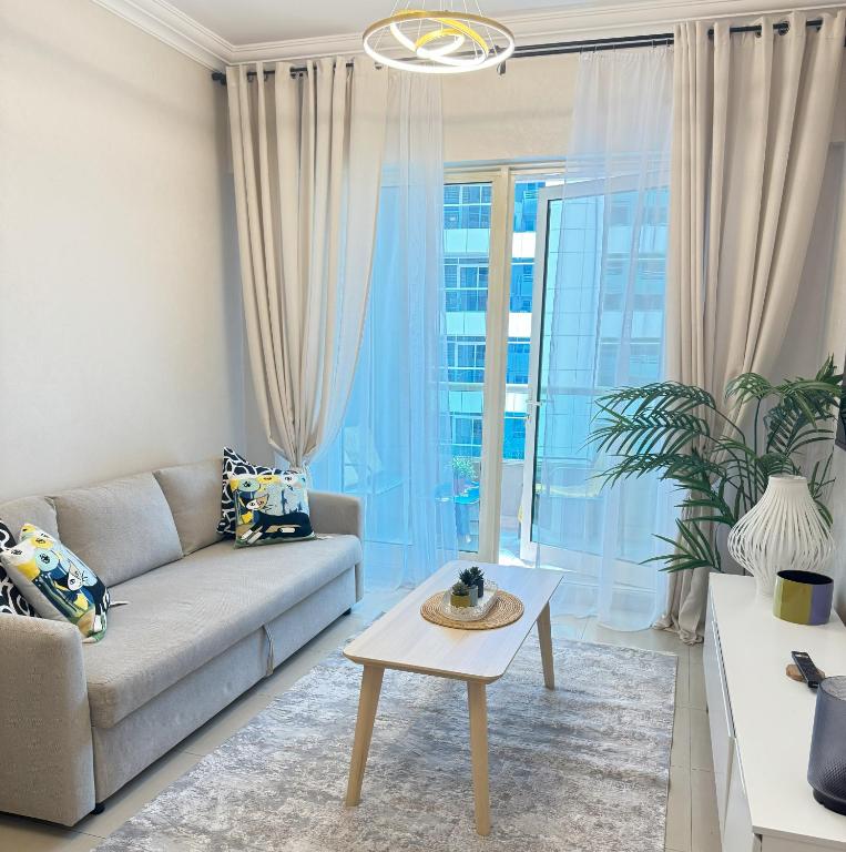 Great Location in Dubai Marina!! 5min walking distance to beaches, JBR ...